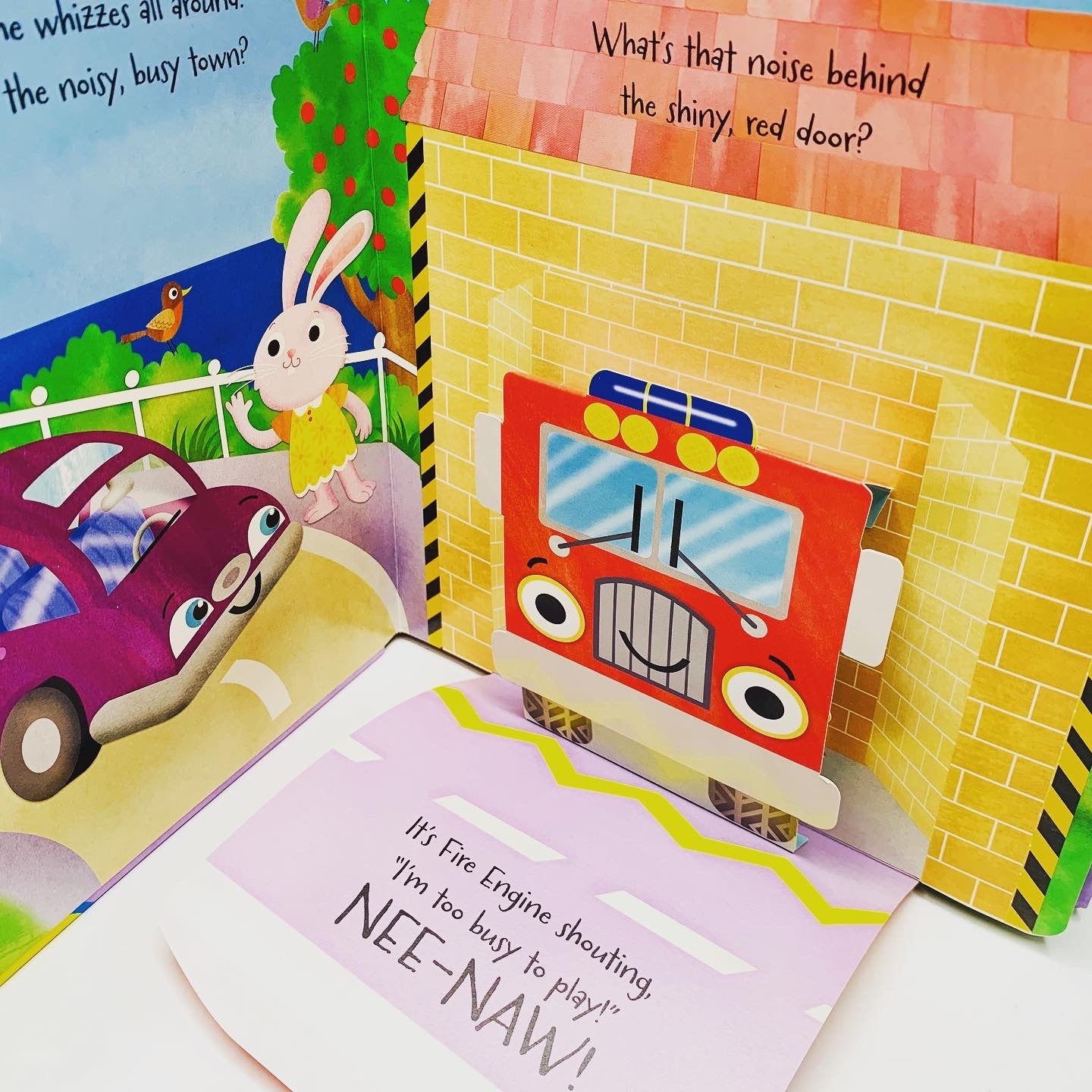 Things That Go: Pop-ups – Red Balloon Books